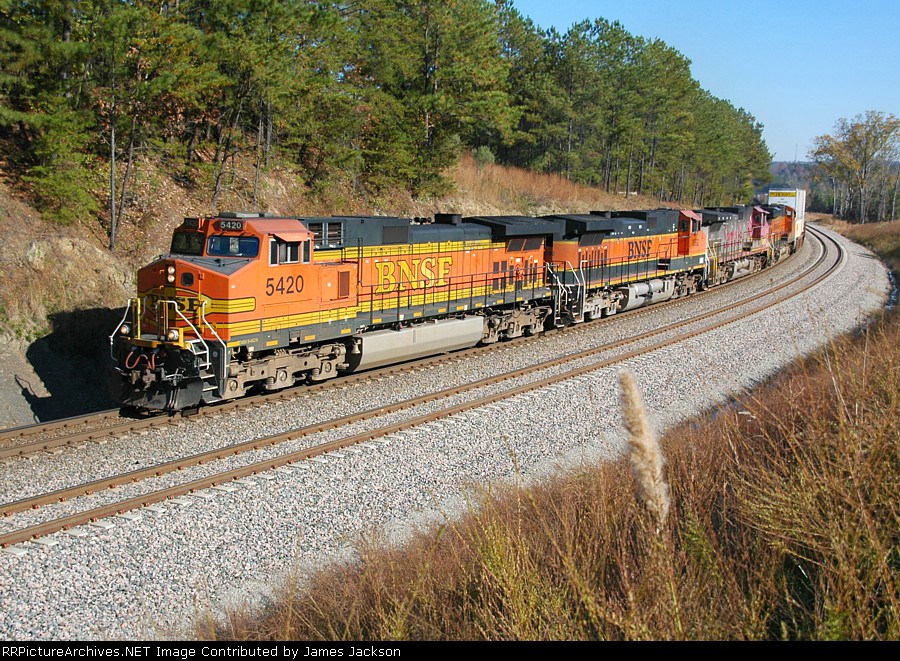BNSF 5420 North